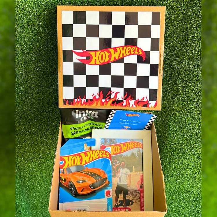 Box Hot Wheels