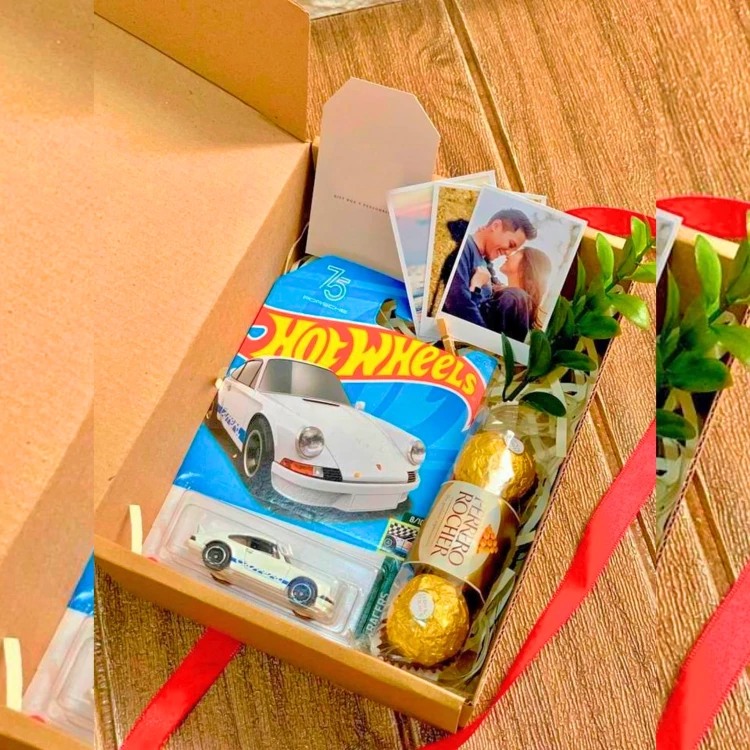 Detalle de Amor - Box Hot Wheels Sui Generis